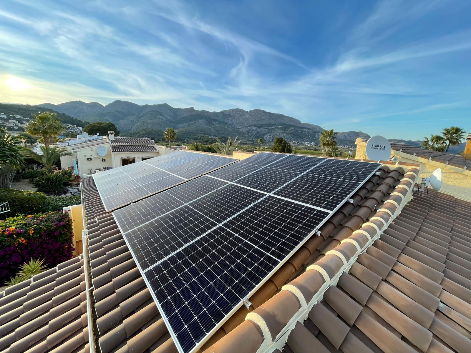 16X 455 wp Solar Panels, Orba, Alicante (Hybrid system) - SolarNRG